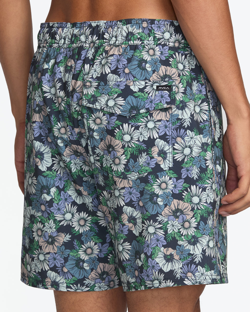 VA Elastic Short 17" Swim Trunk - RVCA